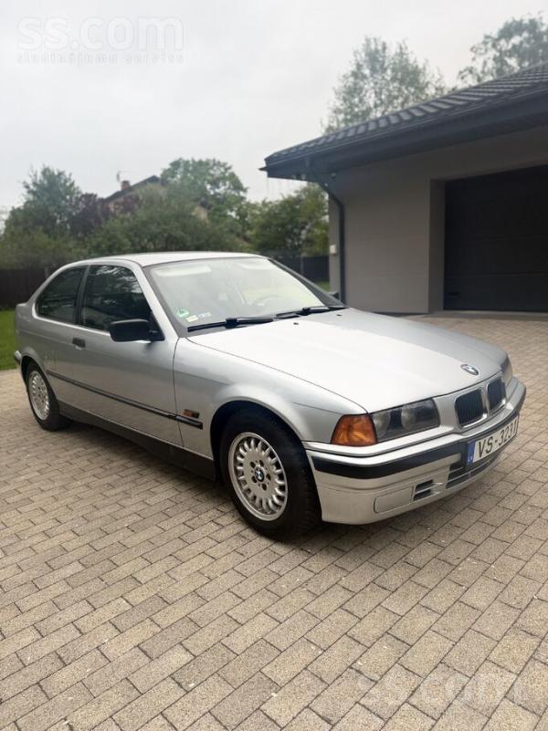 BMW 316 1994 in Riga, with an engine capacity of 1.60 L and mileage of 165 thousand km for 5300 €, photo 1 on AUTOMOTO.COM.LV