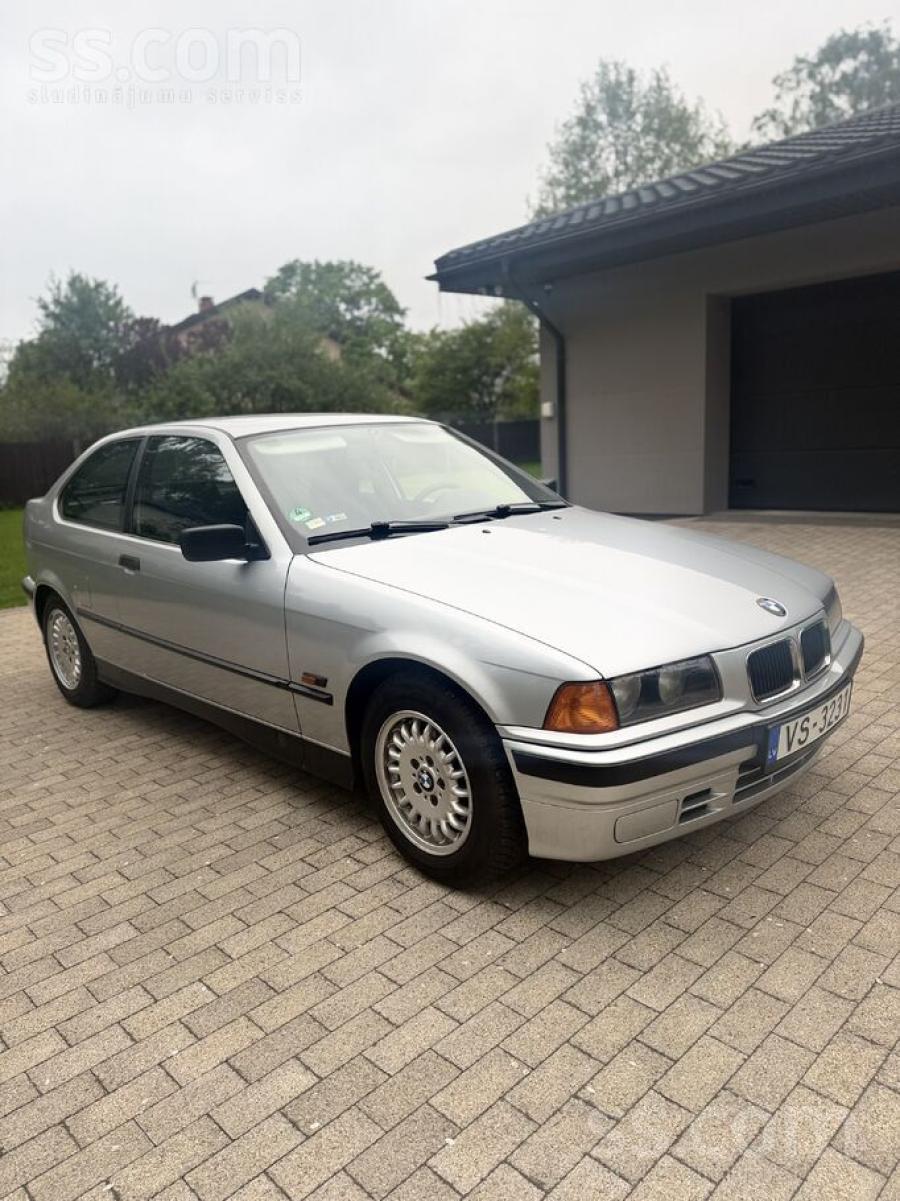 BMW 316 1994 in Riga, with an engine capacity of 1.60 L and mileage of 165 thousand km for 5300 €, photo 1 on AUTOMOTO.COM.LV