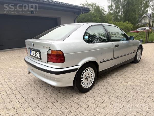 BMW 316 1994 in Riga, with an engine capacity of 1.60 L and mileage of 165 thousand km for 5300 €, photo 3 on AUTOMOTO.COM.LV