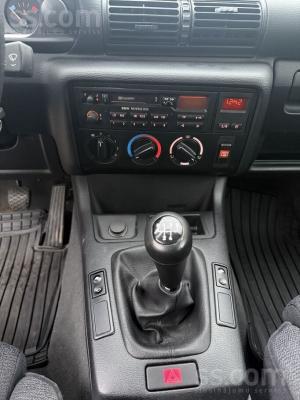 BMW 316 1994 in Riga, with an engine capacity of 1.60 L and mileage of 165 thousand km for 5300 €, photo 13 on AUTOMOTO.COM.LV