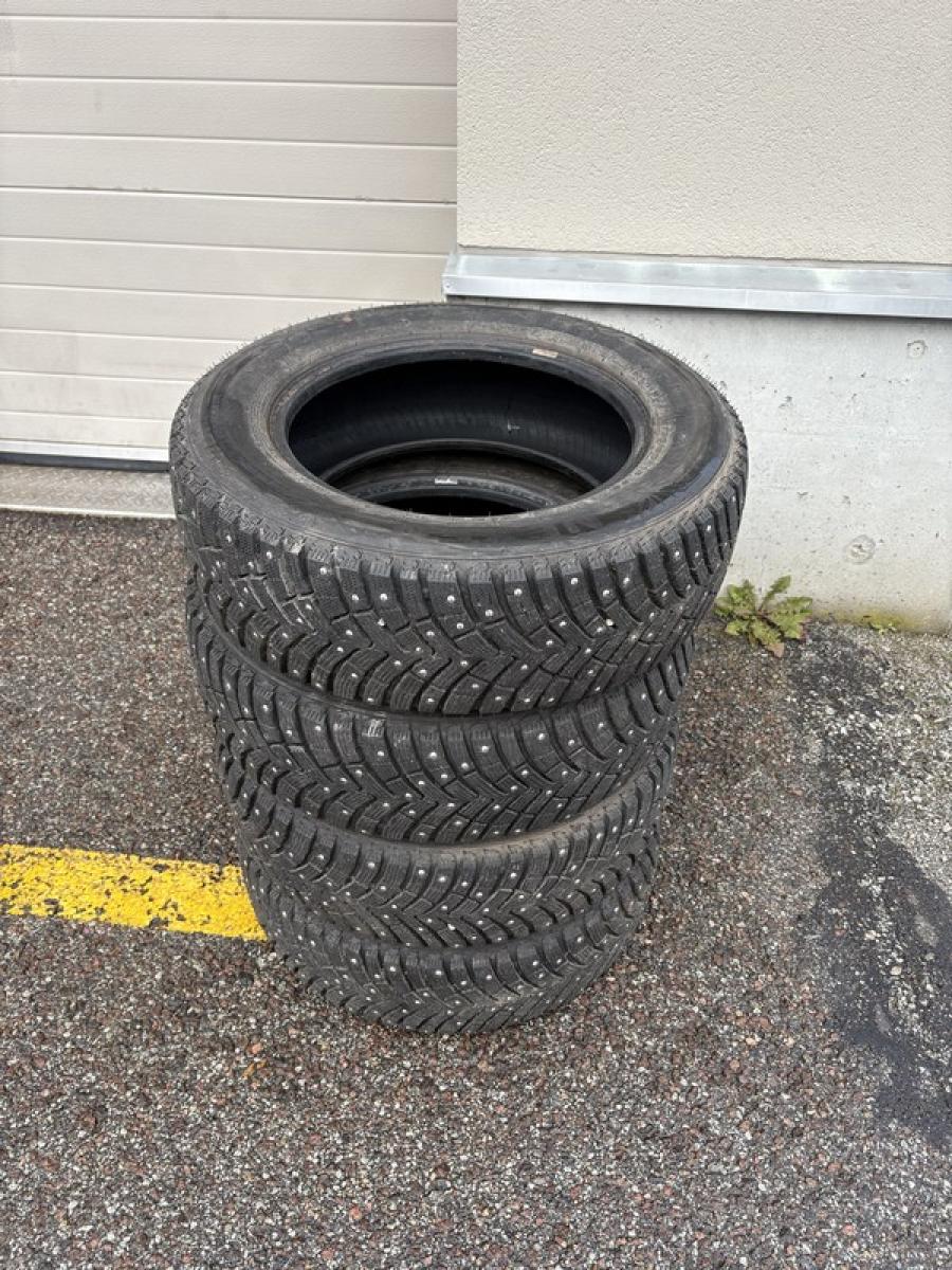 BMW 316 1994 Tallina, ar dzinēja tilpumu 1.60 L un nobraukumu 279 tūkst. km par 1500 €, foto 17 vietnē AUTOMOTO.COM.LV