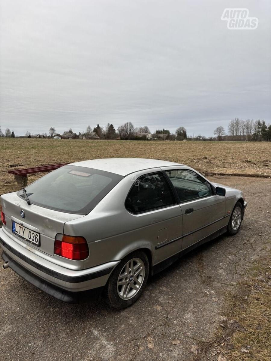 BMW 316 1999 in Kaunas, with an engine capacity of 1.90 L and mileage of 130 thousand km for 1350 €, photo 2 on AUTOMOTO.COM.LV