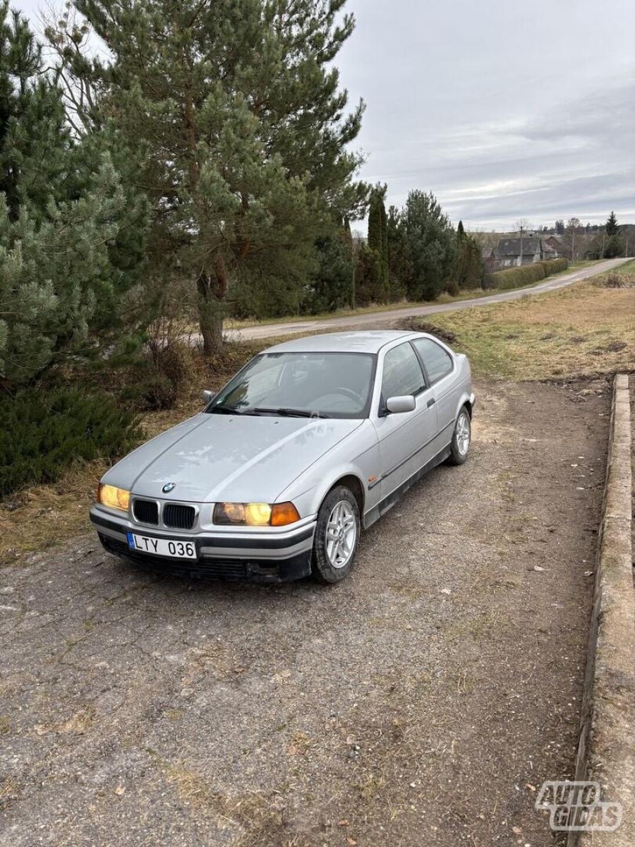 BMW 316 1999 in Kaunas, with an engine capacity of 1.90 L and mileage of 130 thousand km for 1350 €, photo 5 on AUTOMOTO.COM.LV