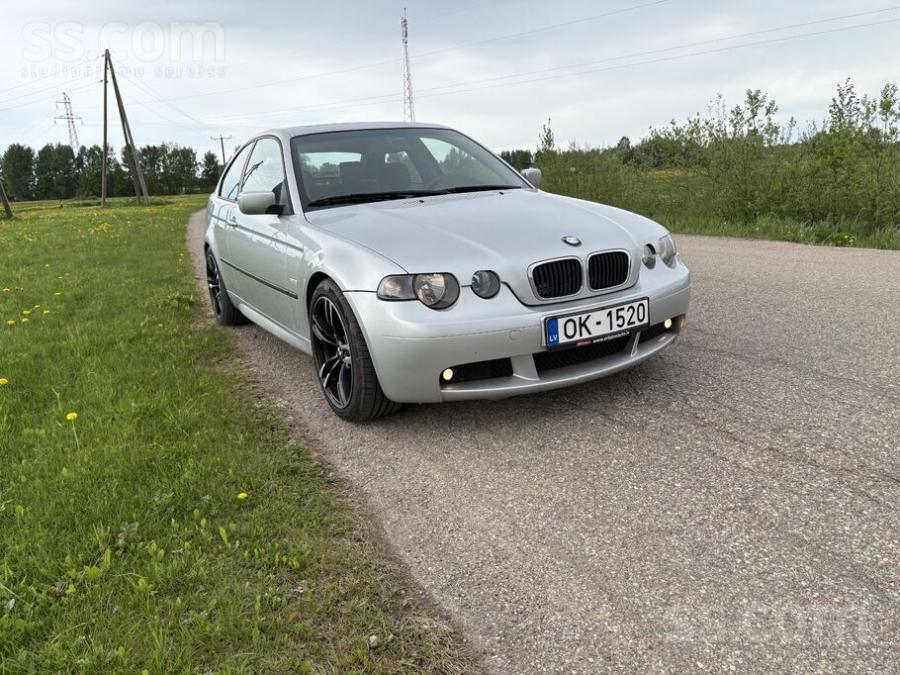 BMW 316 2003 Rīga, ar dzinēja tilpumu 1.80 L un nobraukumu 239 tūkst. km par 2800 €, foto 4 vietnē AUTOMOTO.COM.LV