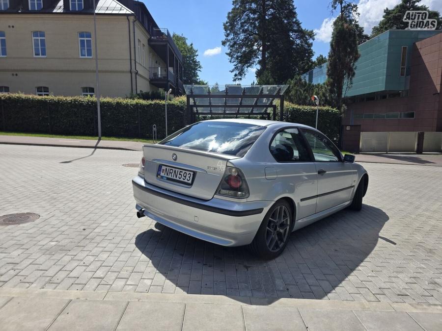 BMW 316 2003 Viļņa, ar dzinēja tilpumu 1.80 L un nobraukumu 300 tūkst. km par 1700 €, foto 9 vietnē AUTOMOTO.COM.LV