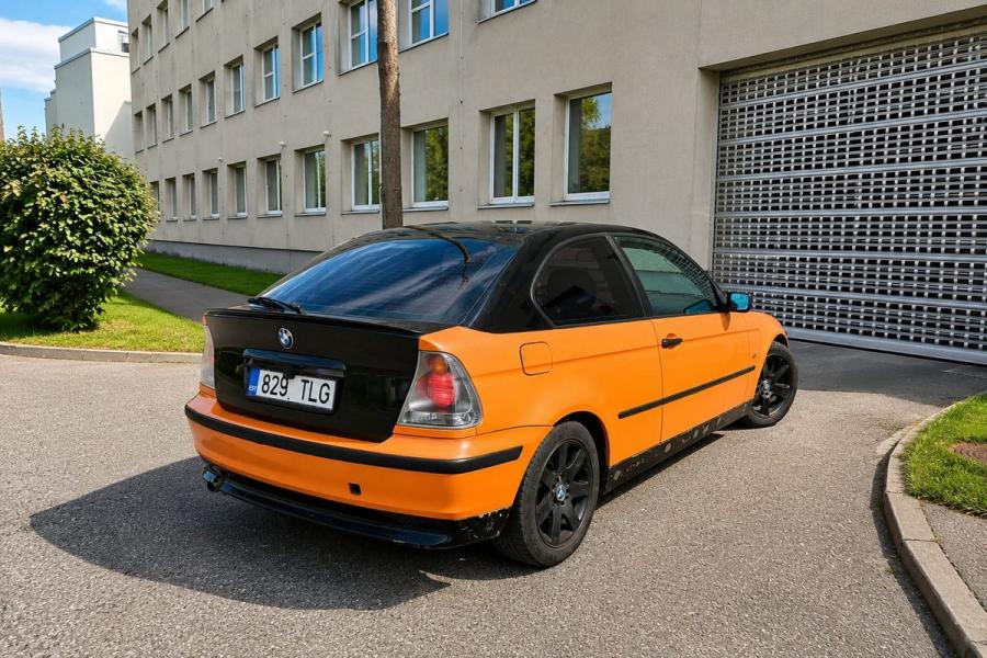 Oranžs BMW 316 2002 Tallina, ar dzinēja tilpumu 1.80 L un nobraukumu 220 tūkst. km par 1998 €, foto 7 vietnē AUTOMOTO.COM.LV