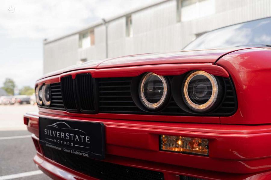 Sarkans BMW 316 1989 Tallina, ar dzinēja tilpumu 1.60 L un nobraukumu 221 tūkst. km par 15900 €, foto 16 vietnē AUTOMOTO.COM.LV