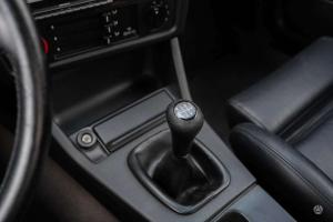 Sarkans BMW 316 1989 Tallina, ar dzinēja tilpumu 1.60 L un nobraukumu 221 tūkst. km par 15900 €, foto 22 vietnē AUTOMOTO.COM.LV