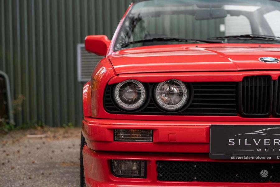Sarkans BMW 316 1989 Tallina, ar dzinēja tilpumu 1.60 L un nobraukumu 221 tūkst. km par 15900 €, foto 34 vietnē AUTOMOTO.COM.LV