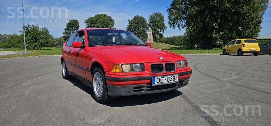 Sarkans BMW 316 1994 Rīga, ar dzinēja tilpumu 1.60 L un nobraukumu 173 tūkst. km par 2500 €, foto 1 vietnē AUTOMOTO.COM.LV