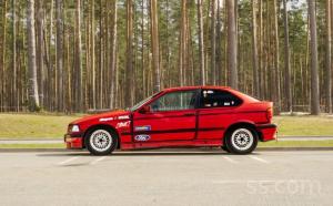 Sarkans BMW 316 1994 Rīga, ar dzinēja tilpumu 1.60 L un nobraukumu 99 tūkst. km par 1890 €, foto 6 vietnē AUTOMOTO.COM.LV