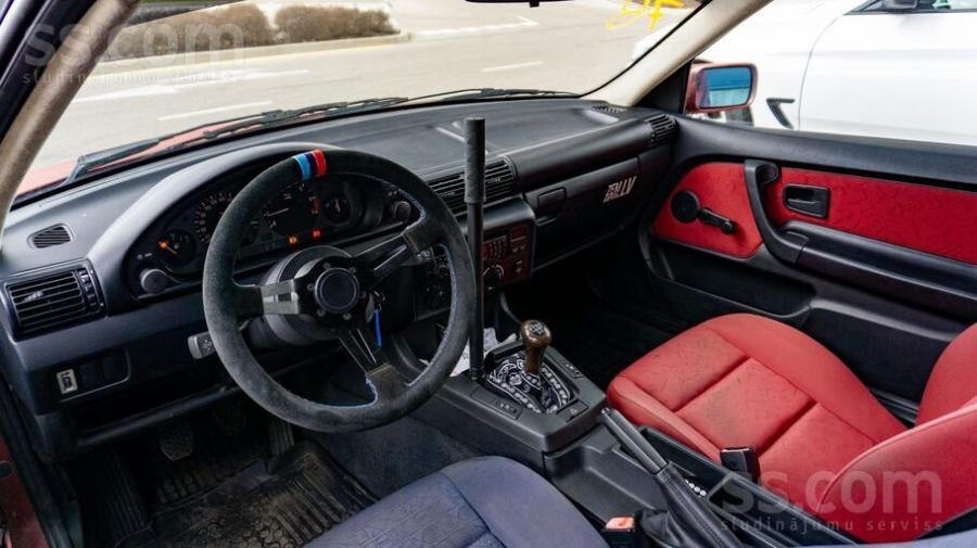 Sarkans BMW 316 1994 Rīga, ar dzinēja tilpumu 1.60 L un nobraukumu 99 tūkst. km par 1890 €, foto 11 vietnē AUTOMOTO.COM.LV