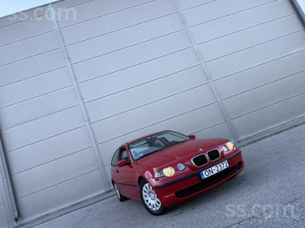 Red BMW 316 2002 in Valmiera, with an engine capacity of 1.80 L and mileage of 159 thousand km for 2600 €, photo 2 on AUTOMOTO.COM.LV