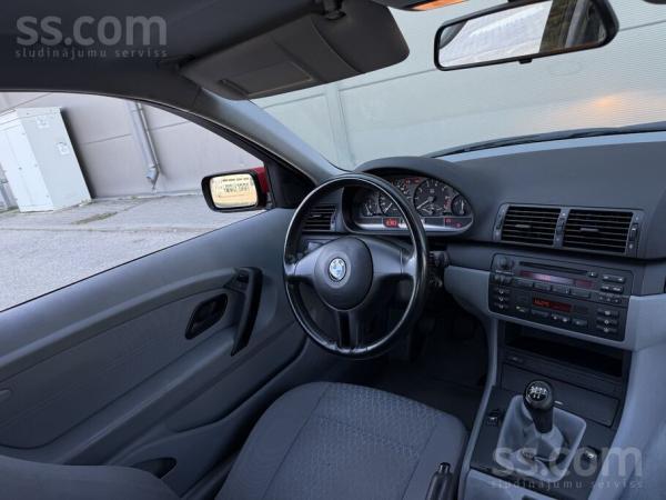 Red BMW 316 2002 in Valmiera, with an engine capacity of 1.80 L and mileage of 159 thousand km for 2600 €, photo 7 on AUTOMOTO.COM.LV