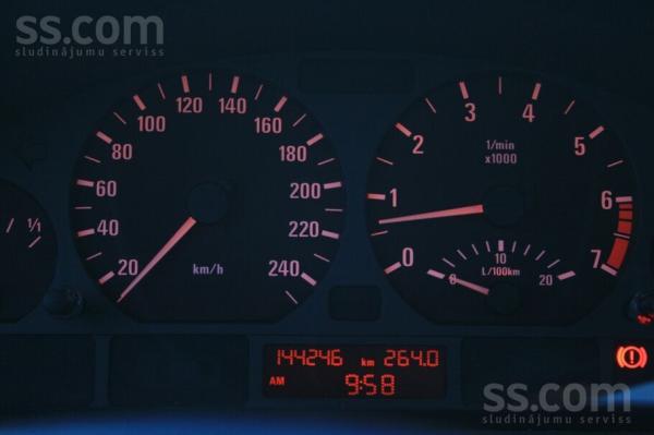 Sarkans BMW 316 2003 Tukums, ar dzinēja tilpumu 1.80 L un nobraukumu 144 tūkst. km par 3200 €, foto 10 vietnē AUTOMOTO.COM.LV