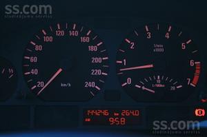 Sarkans BMW 316 2003 Tukums, ar dzinēja tilpumu 1.80 L un nobraukumu 144 tūkst. km par 3200 €, foto 11 vietnē AUTOMOTO.COM.LV