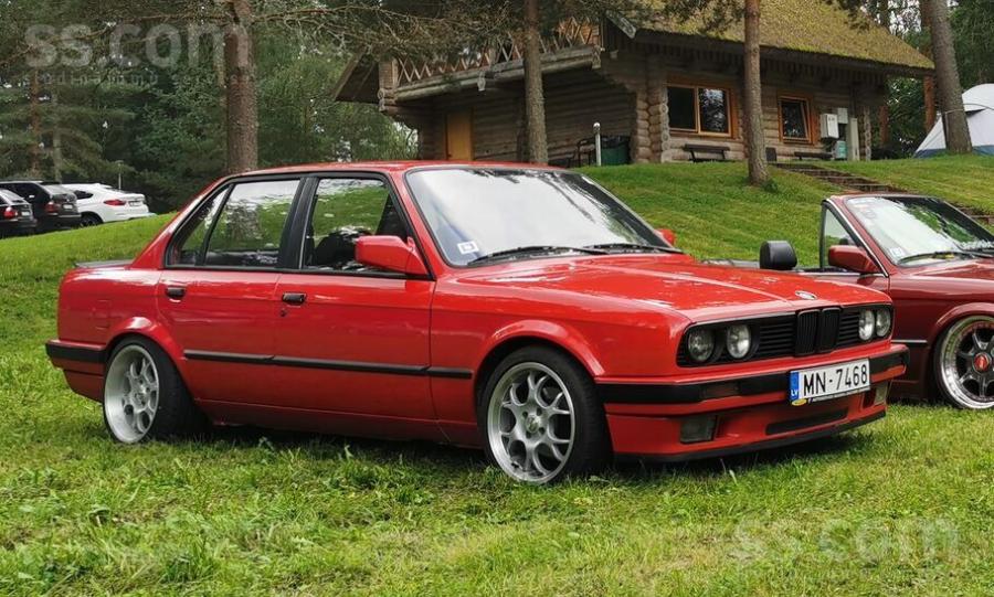 Sarkans BMW 316 1988 Valmiera, ar dzinēja tilpumu 2.80 L un nobraukumu 284 tūkst. km par 9800 €, foto 1 vietnē AUTOMOTO.COM.LV