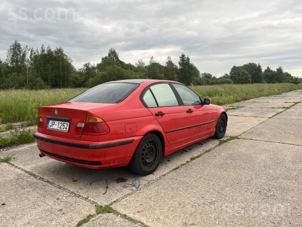 Sarkans BMW 316 1999 Rīga, ar dzinēja tilpumu 1.60 L un nobraukumu 252 tūkst. km par 1100 €, foto 3 vietnē AUTOMOTO.COM.LV