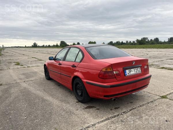 Sarkans BMW 316 1999 Rīga, ar dzinēja tilpumu 1.60 L un nobraukumu 252 tūkst. km par 1100 €, foto 4 vietnē AUTOMOTO.COM.LV