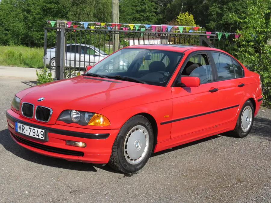 Sarkans BMW 316 1999 Rīga, ar dzinēja tilpumu 1.90 L un nobraukumu 200 tūkst. km par 1390 €, foto 1 vietnē AUTOMOTO.COM.LV