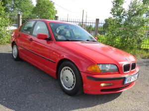 Sarkans BMW 316 1999 Rīga, ar dzinēja tilpumu 1.90 L un nobraukumu 200 tūkst. km par 1390 €, foto 8 vietnē AUTOMOTO.COM.LV