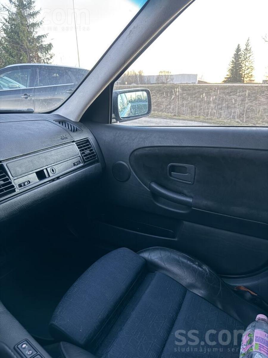 Sarkans BMW 316 1997 Kuldīga, ar dzinēja tilpumu 1.60 L un nobraukumu 174 tūkst. km par 1850 €, foto 11 vietnē AUTOMOTO.COM.LV
