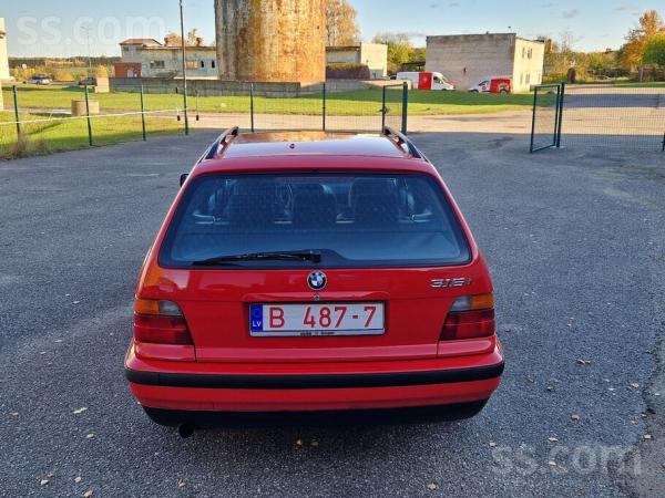 Sarkans BMW 316 1999 Valmiera, ar dzinēja tilpumu 1.60 L un nobraukumu 0 tūkst. km par 3300 €, foto 7 vietnē AUTOMOTO.COM.LV