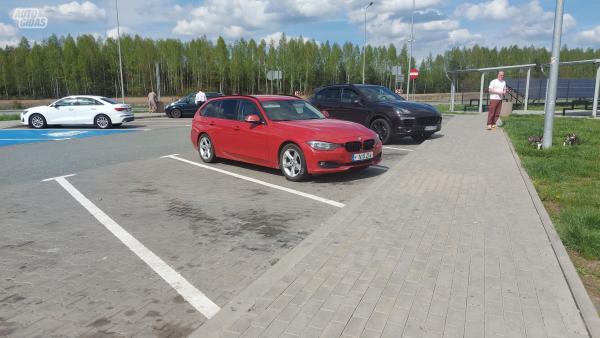 Red BMW 316 2013 in Birzai, with an engine capacity of 2.00 L and mileage of 290 thousand km for 6500 €, photo 5 on AUTOMOTO.COM.LV