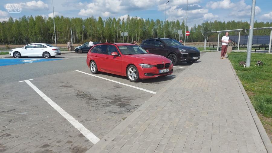 Sarkans BMW 316 2013 Biržai, ar dzinēja tilpumu 2.00 L un nobraukumu 290 tūkst. km par 6500 €, foto 6 vietnē AUTOMOTO.COM.LV