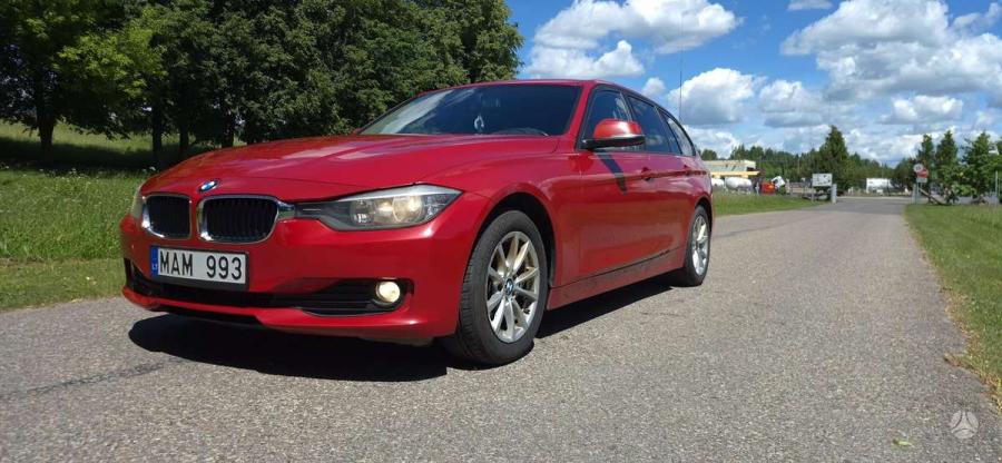 Red BMW 316 2015 in Svencionys, with an engine capacity of 2.00 L and mileage of 240 thousand km for 7900 €, photo 13 on AUTOMOTO.COM.LV