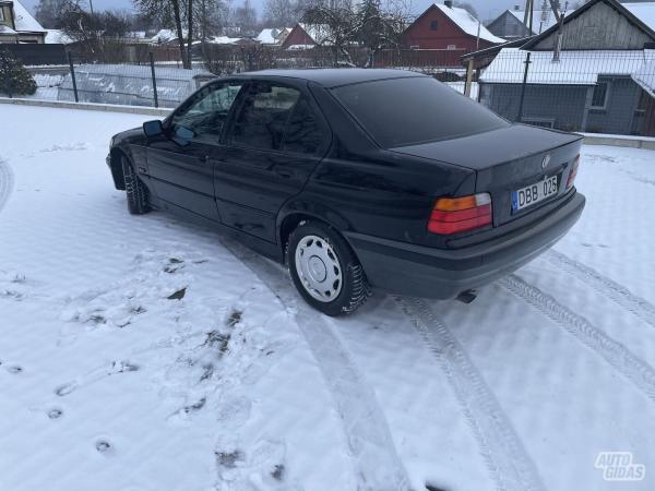 BMW 316 1995 Ukmergė, ar dzinēja tilpumu 1.60 L un nobraukumu 290 tūkst. km par 1450 €, foto 2 vietnē AUTOMOTO.COM.LV