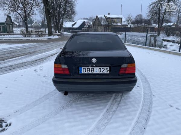 BMW 316 1995 Ukmergė, ar dzinēja tilpumu 1.60 L un nobraukumu 290 tūkst. km par 1450 €, foto 10 vietnē AUTOMOTO.COM.LV
