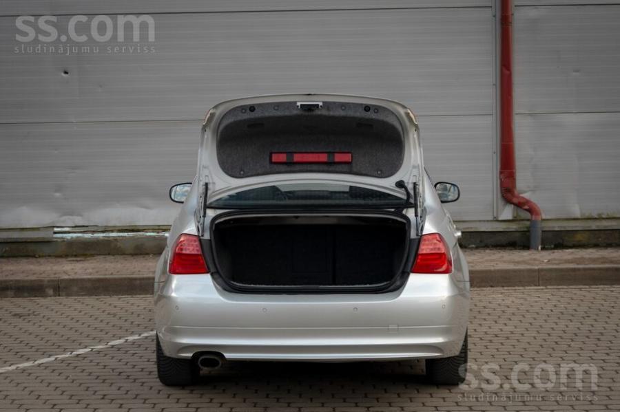 BMW 316 2010 Tukums, ar dzinēja tilpumu 2.00 L un nobraukumu 272 tūkst. km par 5150 €, foto 7 vietnē AUTOMOTO.COM.LV