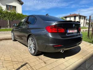 BMW 316 2013 in Riga, with an engine capacity of 2.00 L and mileage of 190 thousand km for 7800 €, photo 6 on AUTOMOTO.COM.LV