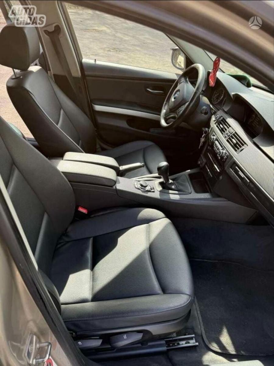 BMW 316 2010 in Kaunas, with an engine capacity of 2.00 L and mileage of 365 thousand km for 2500 €, photo 8 on AUTOMOTO.COM.LV