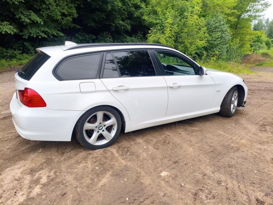 BMW 316 2010 Viļņa, ar dzinēja tilpumu 2.00 L un nobraukumu 278 tūkst. km par 3500 €, foto 6 vietnē AUTOMOTO.COM.LV
