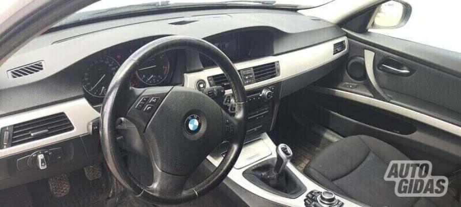 BMW 316 2010 Viļņa, ar dzinēja tilpumu 2.00 L un nobraukumu 278 tūkst. km par 3500 €, foto 16 vietnē AUTOMOTO.COM.LV