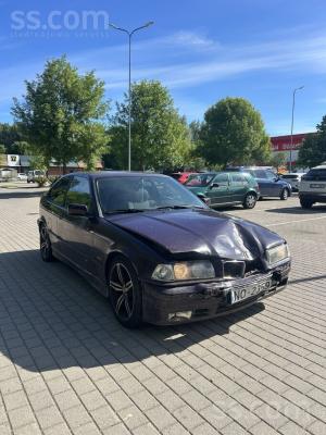 Фиолетовый БМВ 316 1996 в Рига, объемом двигателя 1.60 л и пробегом 328 тыс. км за 730 €, фото 3 на AUTOMOTO.COM.LV