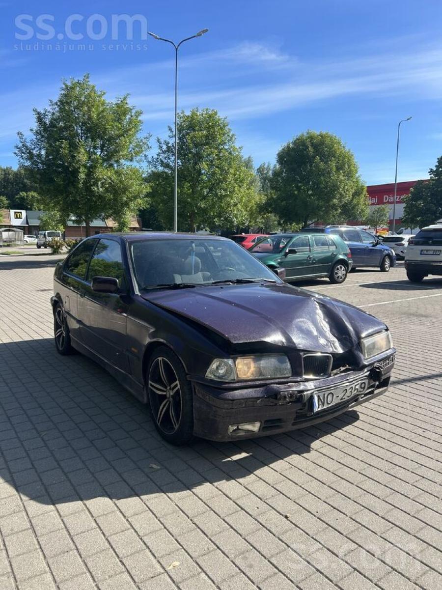 Фиолетовый БМВ 316 1996 в Рига, объемом двигателя 1.60 л и пробегом 328 тыс. км за 730 €, фото 3 на AUTOMOTO.COM.LV