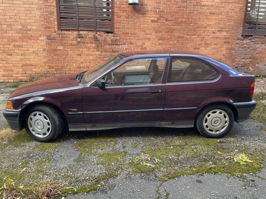 Violets BMW 316 1995 Marijampole, ar dzinēja tilpumu 1.60 L un nobraukumu 220 tūkst. km par 1200 €, foto 6 vietnē AUTOMOTO.COM.LV