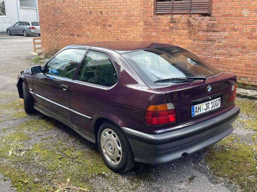 Violets BMW 316 1995 Marijampole, ar dzinēja tilpumu 1.60 L un nobraukumu 220 tūkst. km par 1200 €, foto 8 vietnē AUTOMOTO.COM.LV