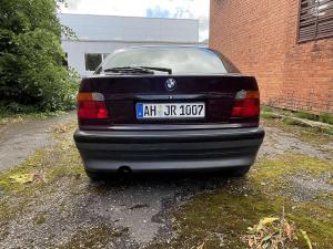 Violets BMW 316 1995 Marijampole, ar dzinēja tilpumu 1.60 L un nobraukumu 220 tūkst. km par 1200 €, foto 11 vietnē AUTOMOTO.COM.LV