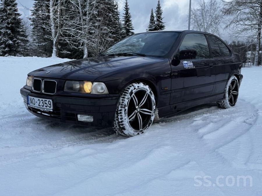 Violet BMW 316 1996 in Aluksne, with an engine capacity of 1.60 L and mileage of 328 thousand km for 1600 €, photo 1 on AUTOMOTO.COM.LV