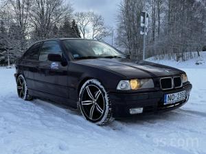 Violet BMW 316 1996 in Aluksne, with an engine capacity of 1.60 L and mileage of 328 thousand km for 1600 €, photo 2 on AUTOMOTO.COM.LV