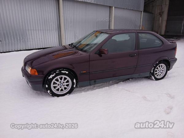 Violet BMW 316 1996 in Tartu, with an engine capacity of 0.00 L and mileage of 222 thousand km for 1699 €, photo 2 on AUTOMOTO.COM.LV