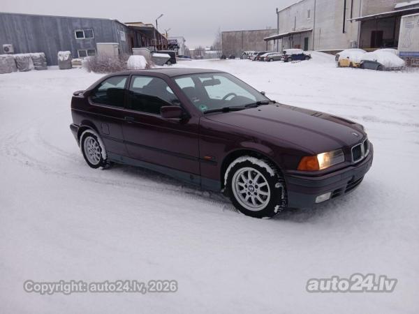 Violet BMW 316 1996 in Tartu, with an engine capacity of 0.00 L and mileage of 222 thousand km for 1699 €, photo 5 on AUTOMOTO.COM.LV