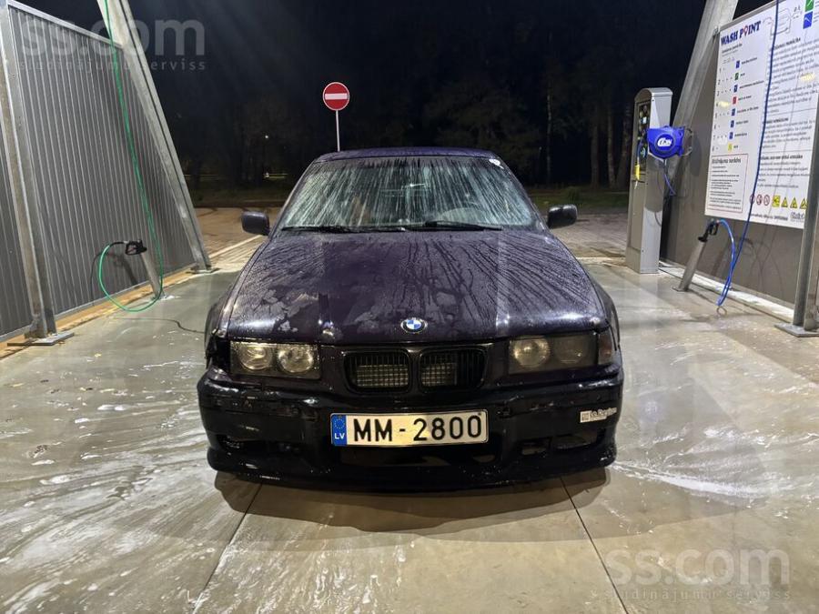Violets BMW 316 1996 Rīga, ar dzinēja tilpumu 2.80 L un nobraukumu 317 tūkst. km par 3000 €, foto 1 vietnē AUTOMOTO.COM.LV