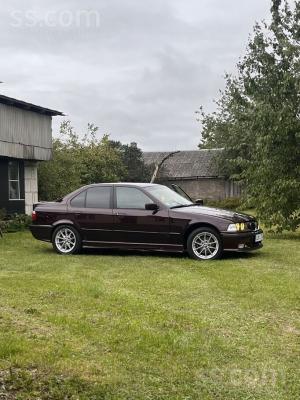 Violet BMW 316 1994 in Tukums, with an engine capacity of 1.60 L and mileage of 350 thousand km for 3500 €, photo 2 on AUTOMOTO.COM.LV