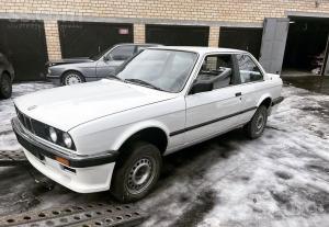 White BMW 316 1986 in Riga, with an engine capacity of 2.50 L and mileage of 281 thousand km for 8300 €, photo  on AUTOMOTO.COM.LV