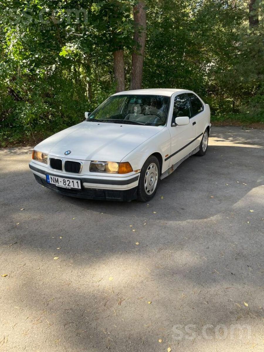 Balts BMW 316 1997 Rīga, ar dzinēja tilpumu 1.60 L un nobraukumu 222 tūkst. km par 1200 €, foto 1 vietnē AUTOMOTO.COM.LV
